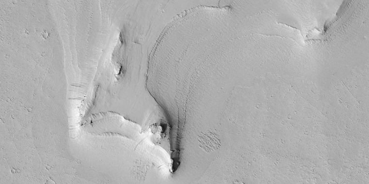 Layers on Mars - Marspedia